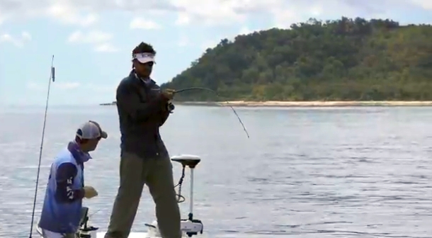 VIDEO: How to catch fish on poppers - Fishing World Australia