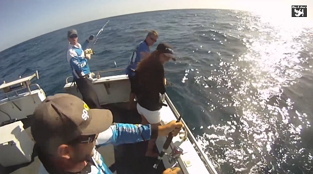 Video: Fishing fails compilation - Australia - Fishing World Australia