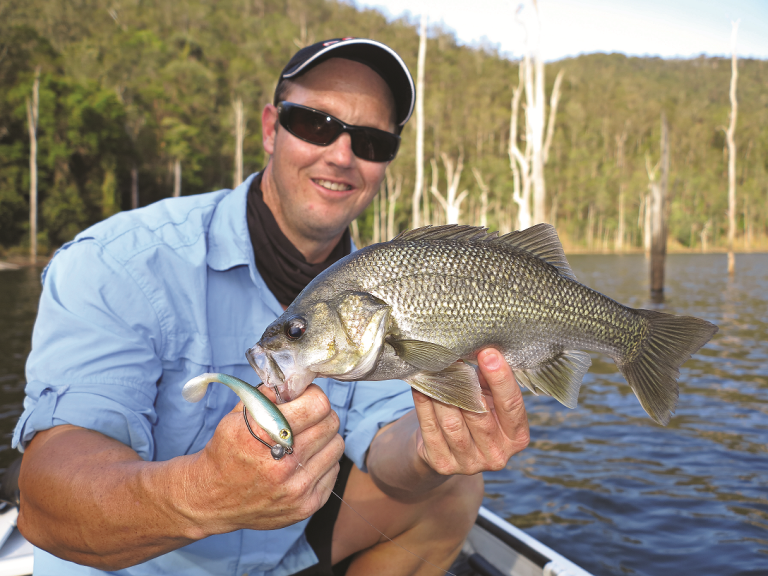 How to rig weedless soft plastics - Fishing World Australia