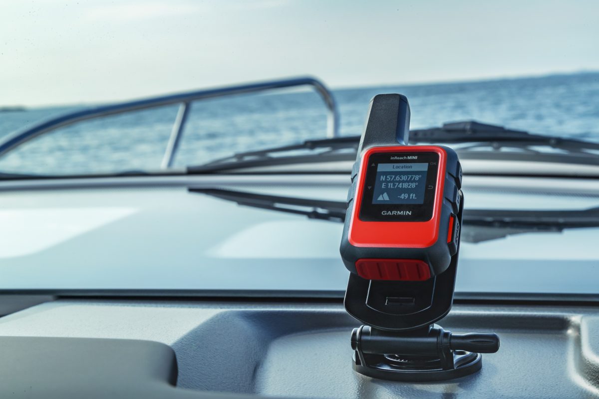 Garmin introduces the inReach Mini Marine Bundle - Fishing World Australia