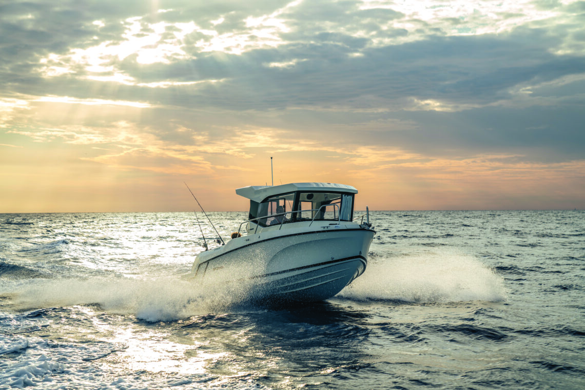 Top 5 walkaround boats - Fishing World Australia