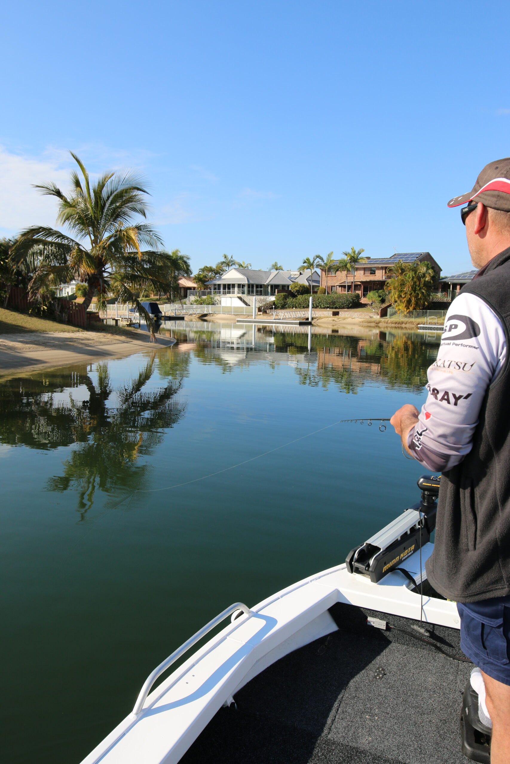 Canal fishing - Fishing World Australia
