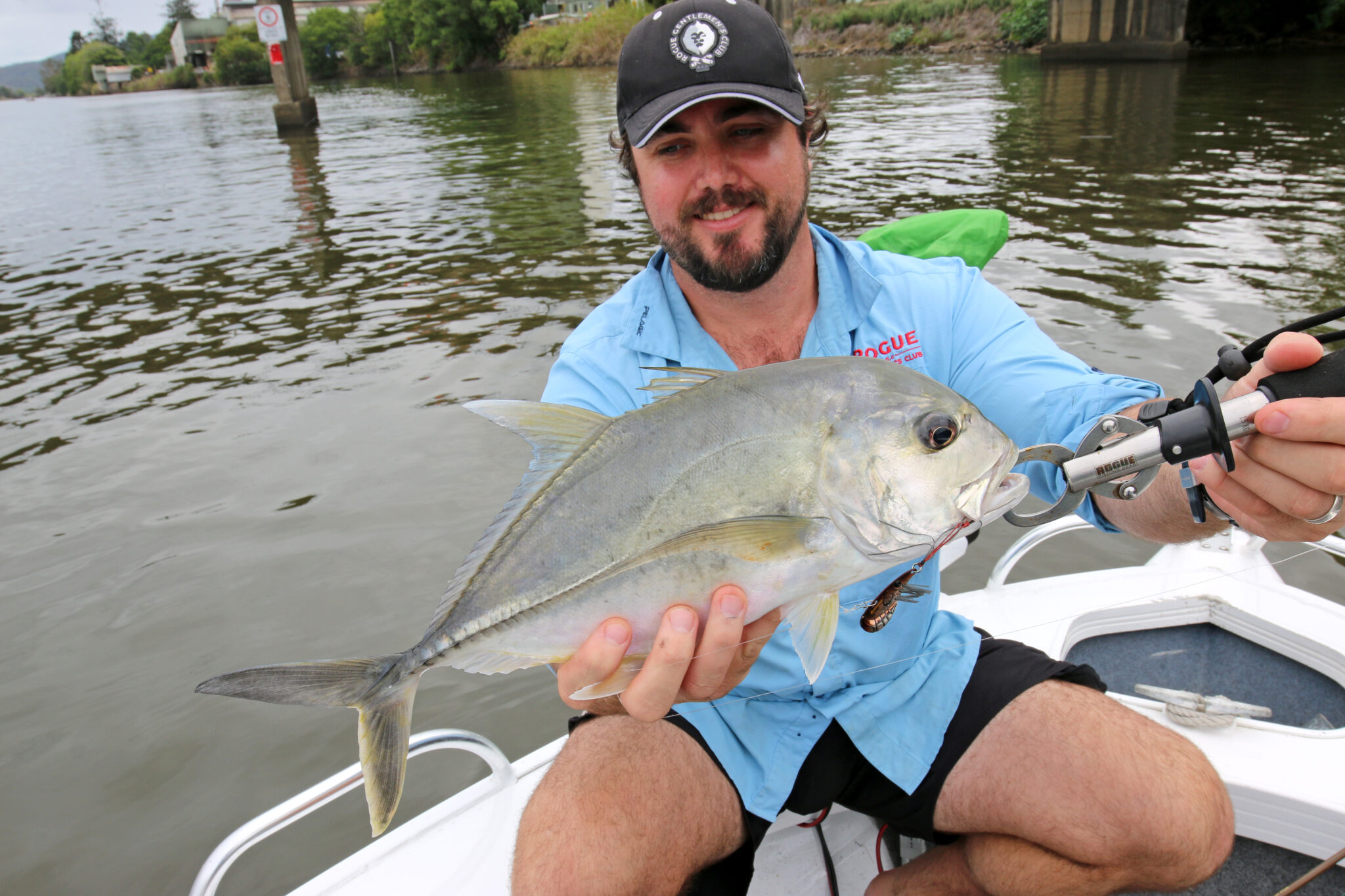 Estuary Lure Techniques - Fishing World Australia