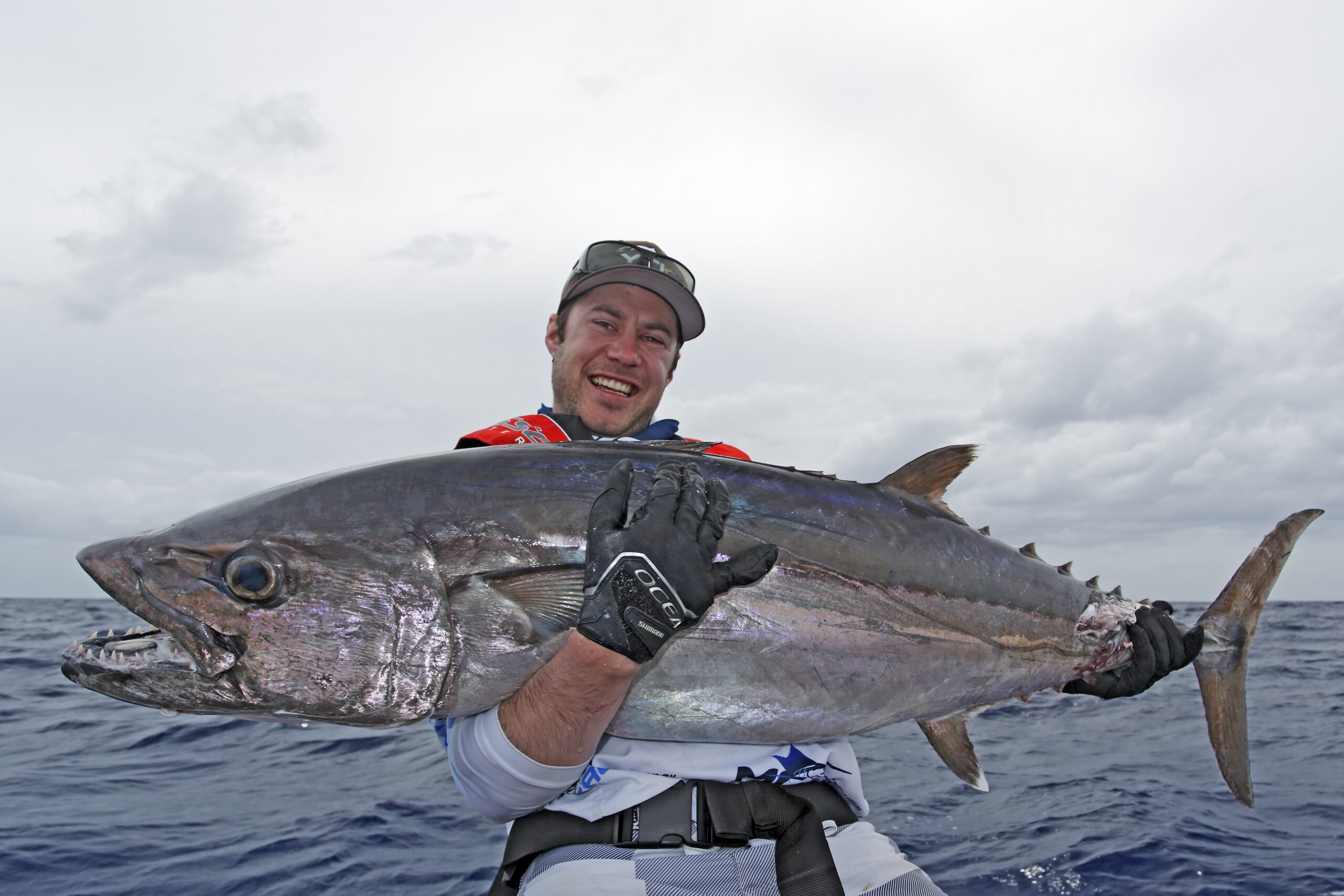 Coral Sea fishing adventures - Fishing World Australia