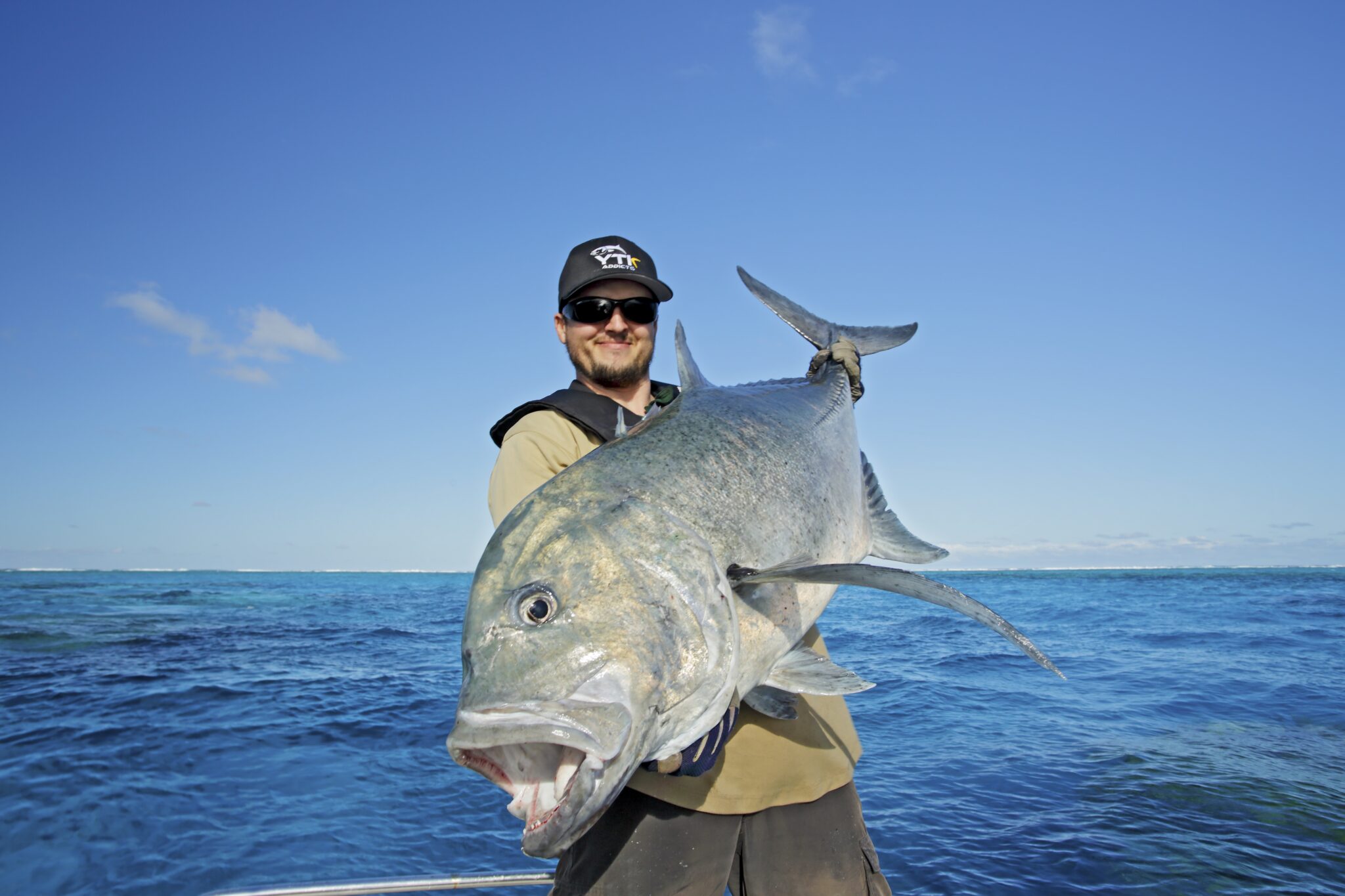 Coral Sea fishing adventures - Fishing World Australia