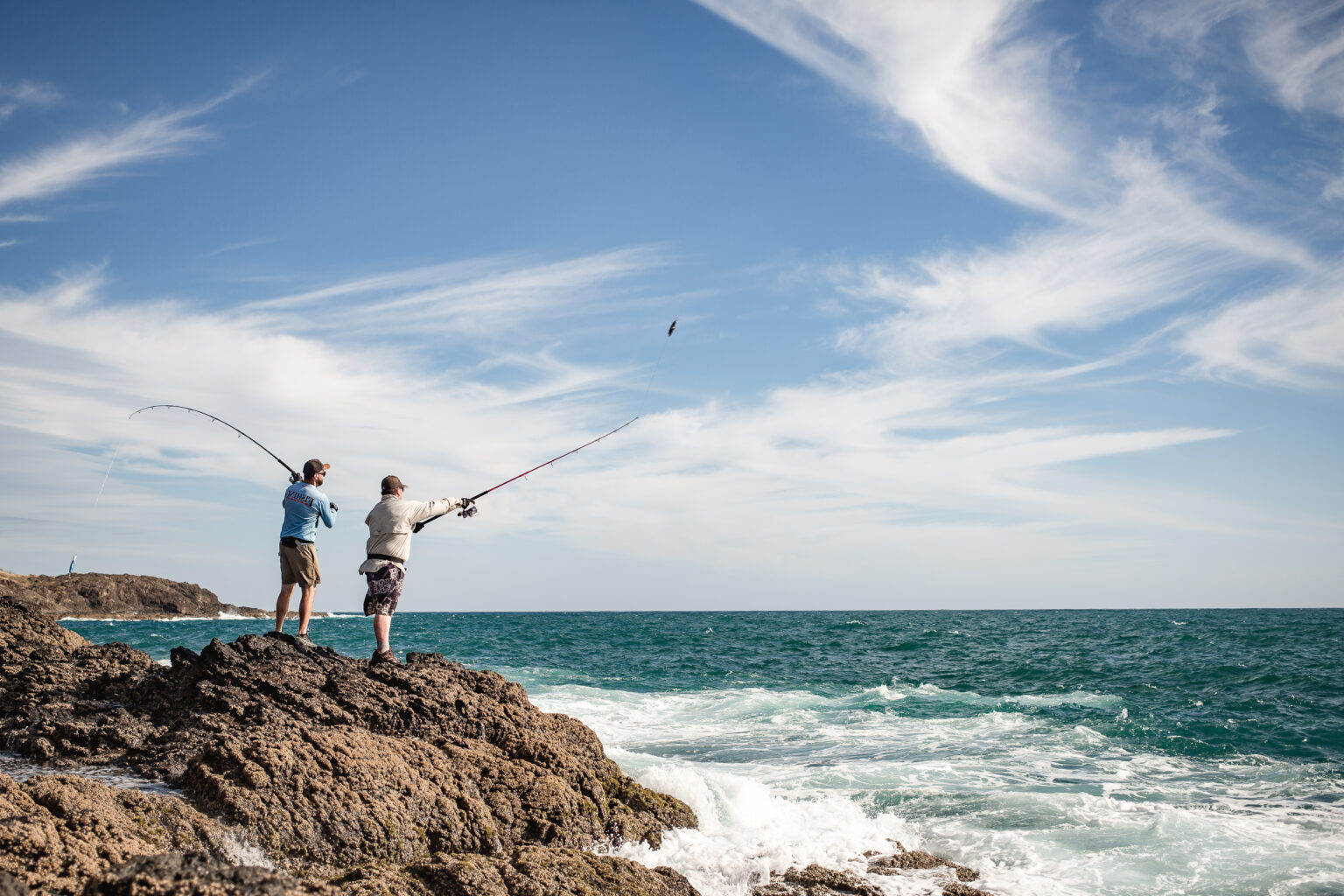 Pelagics from the rocks - Fishing World Australia
