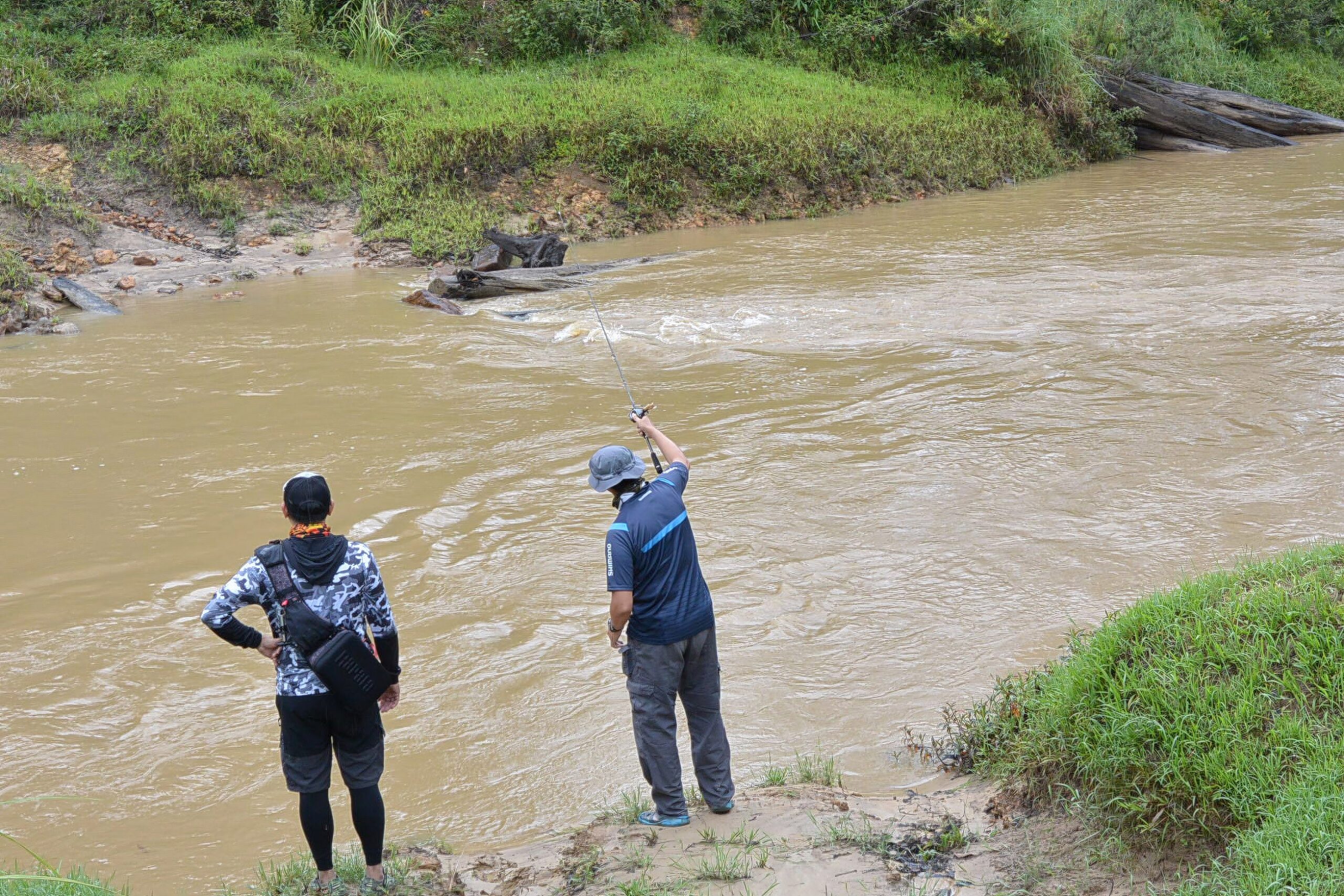 Fishing challenging conditions - Fishing World Australia