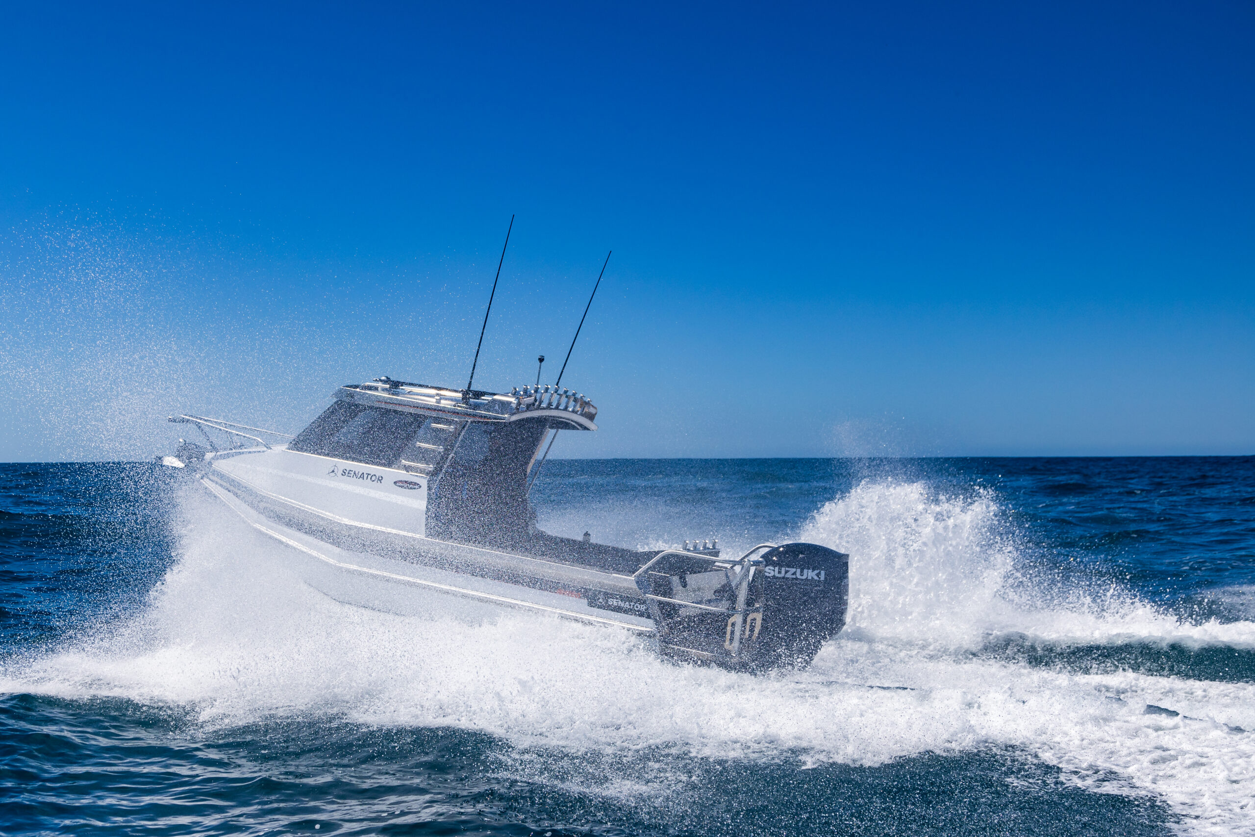 Senator RH650 Hard Top review - Fishing World Australia